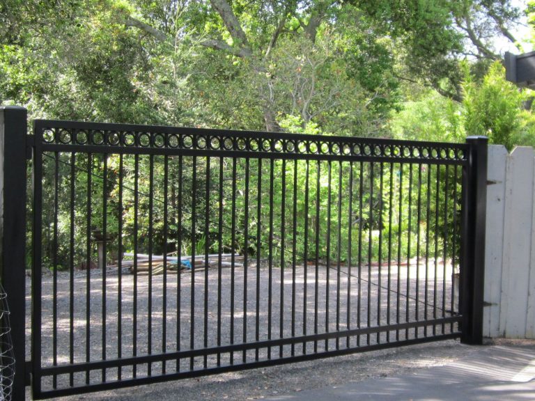 Top 5 Residential MS Gate Design Trends For Luxury Homes (2022)